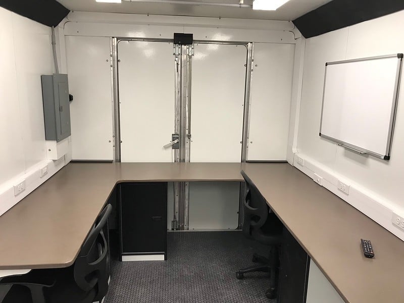 First Priority Emergency Vehicles: Vehicle Conversions: Mobile Command ...