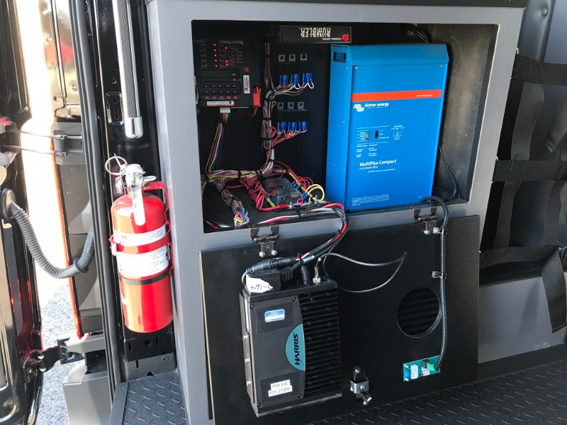 First Priority Emergency Vehicles: Vehicle Conversions: Mobile Command ...