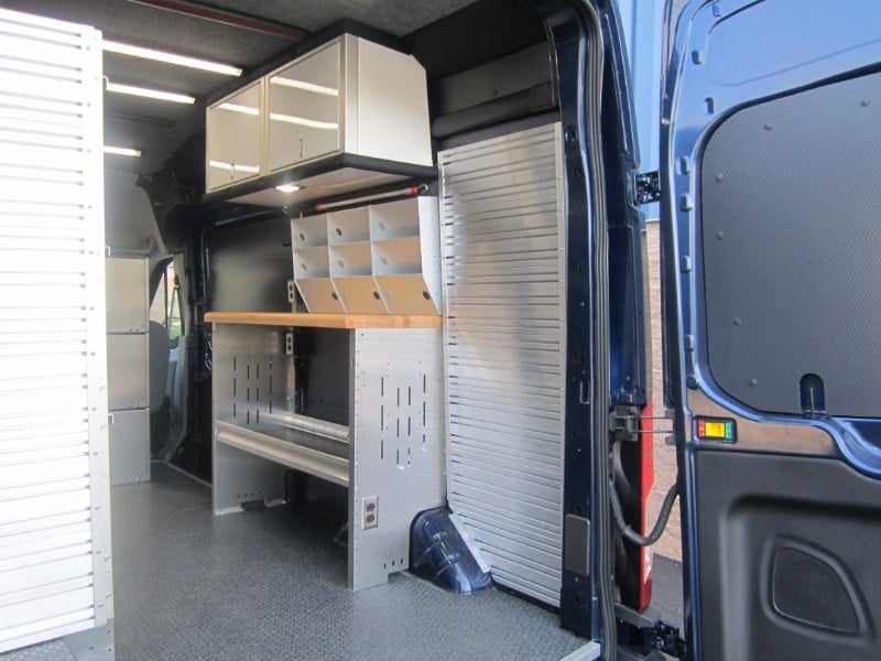 First Priority Emergency Vehicles: Vehicle Conversions: Mobile Command ...