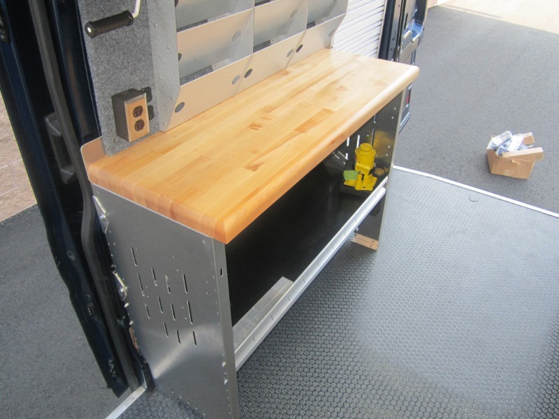 First Priority Emergency Vehicles: Vehicle Conversions: Mobile Command ...